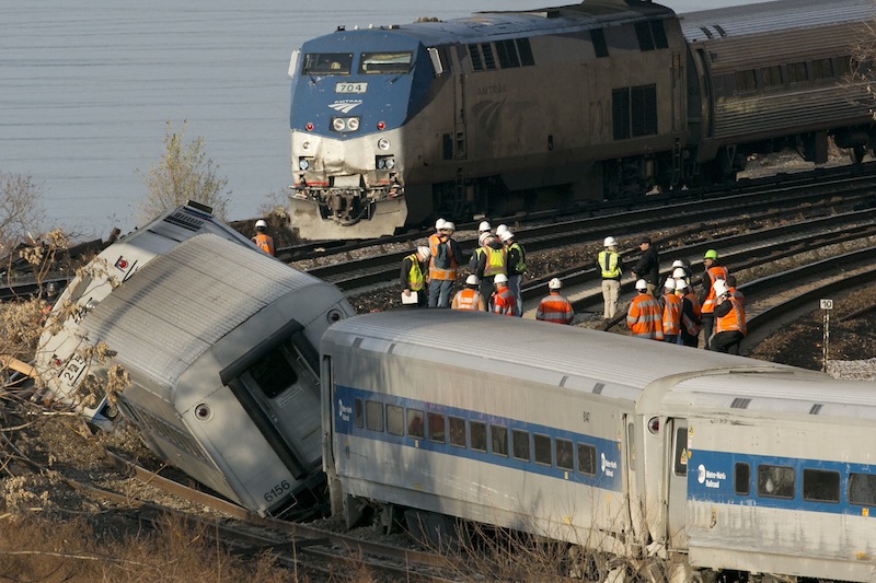 NTSB: Derailed Metro-North Train Entered 30 MPH Curve At 82 MPH - TPM ...