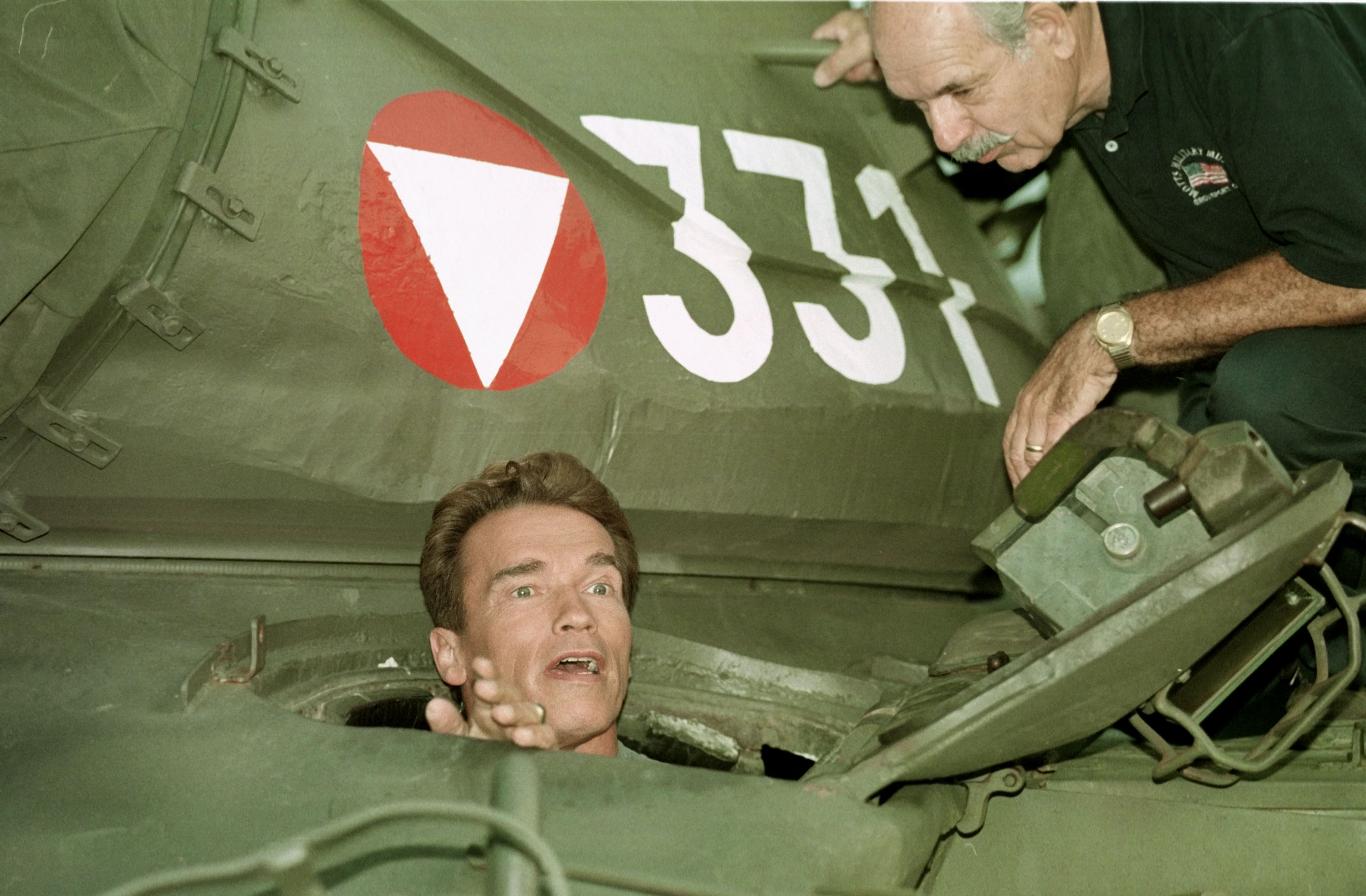 Charity Auction Offers Chance To Ride In Arnold Schwarzenegger’s Tank ...