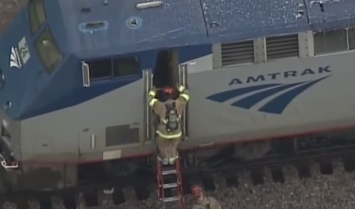 Amtrak Train Evacuated After Engine Catches Fire In Milwaukee - TPM ...