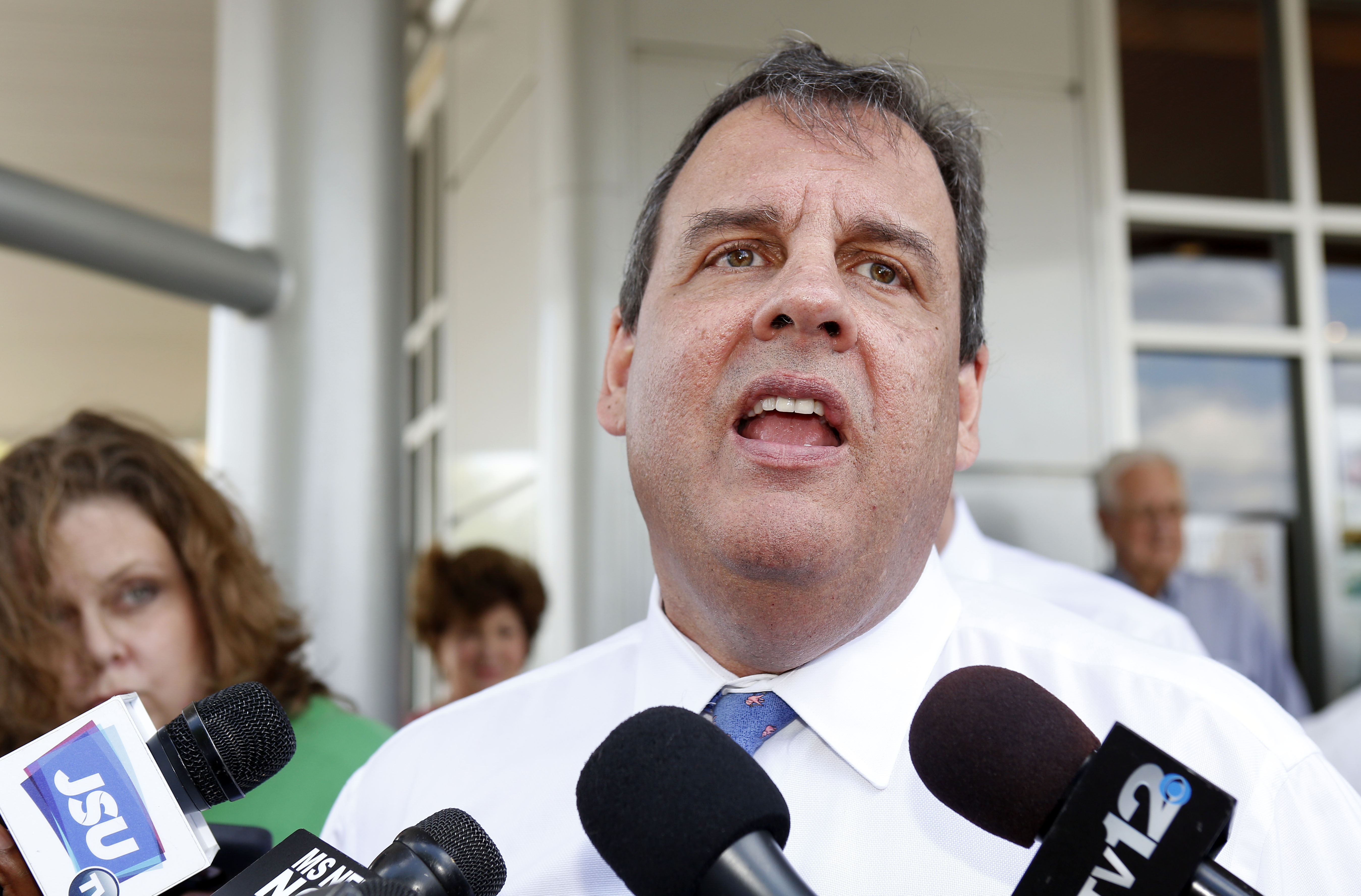 Chris Christie: Climate Change is Real, and Humans Contribute To It ...
