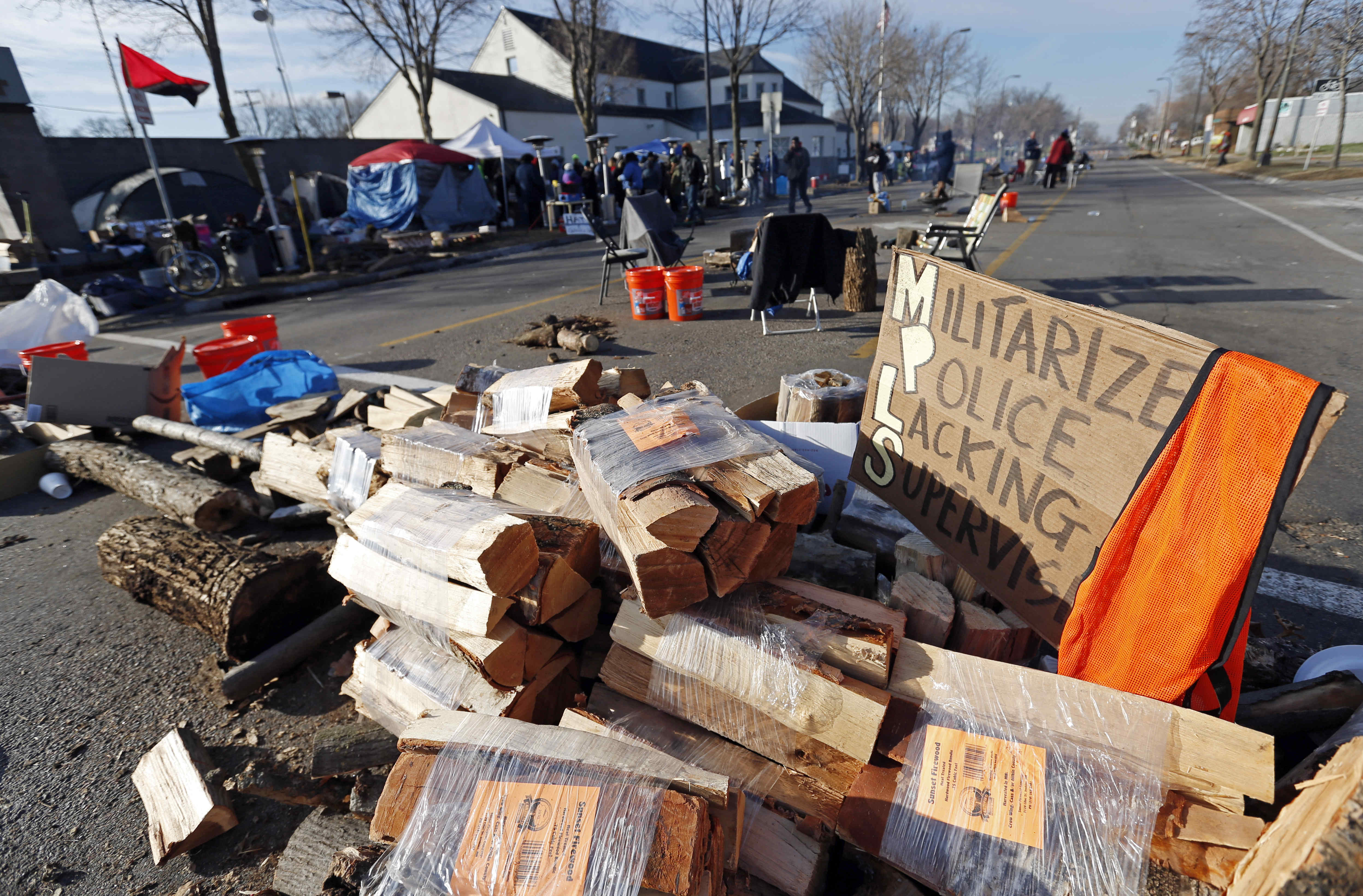 Minneapolis Police Tear Down Protesters’ Camp At 4th Precinct - TPM ...