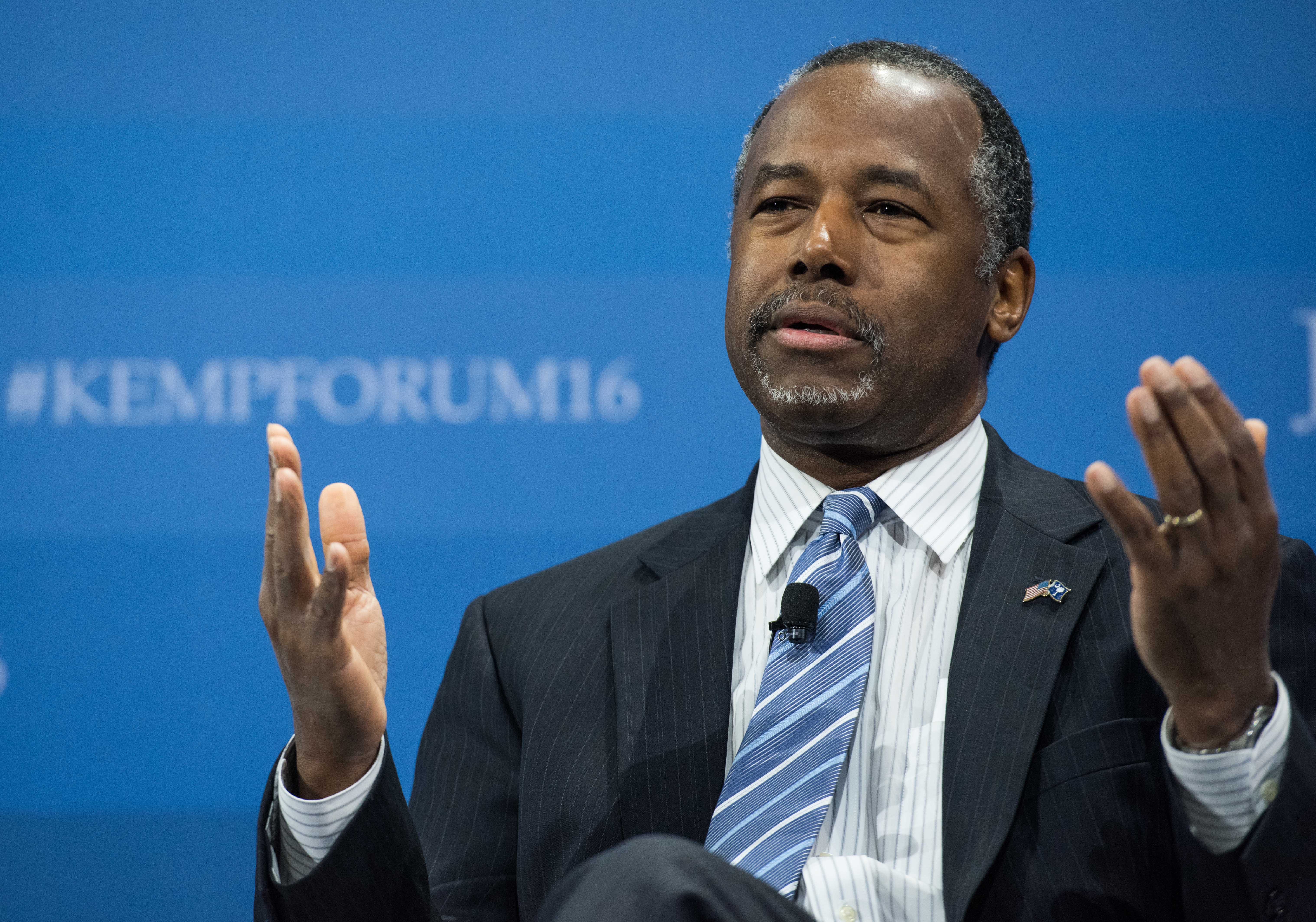 Ben Carson Calls For Investigation Of Muslim Guests Attending State Of ...