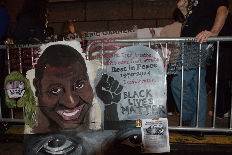 Hospital That Treated Eric Garner Agrees To Pay His Family $1M - TPM ...