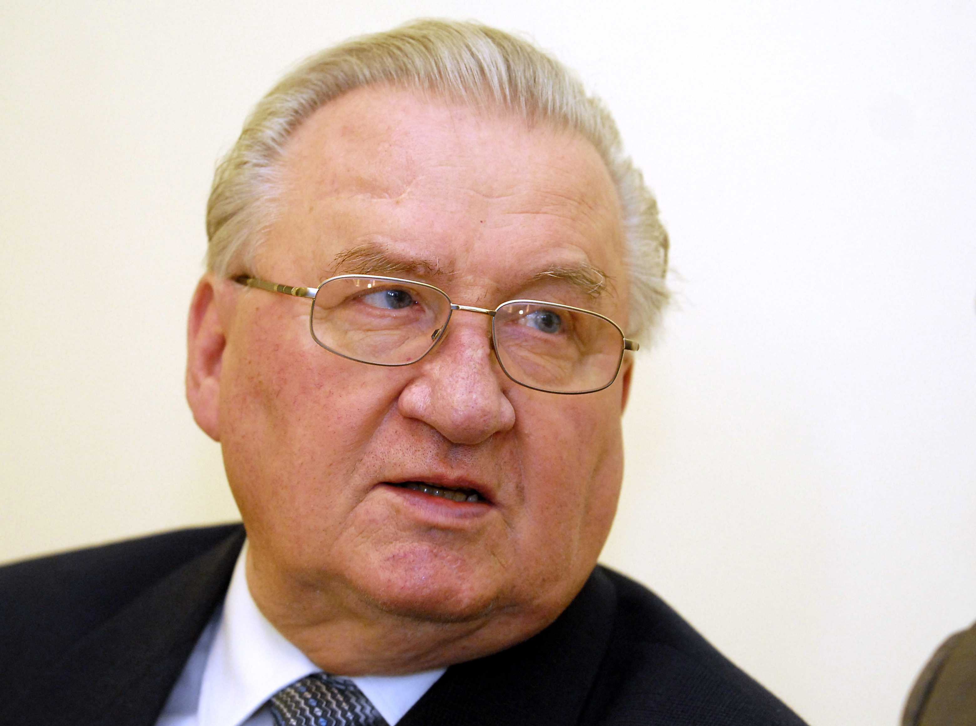 Michal Kovac, Slovakia’s First President, Dies At 86 - TPM – Talking ...