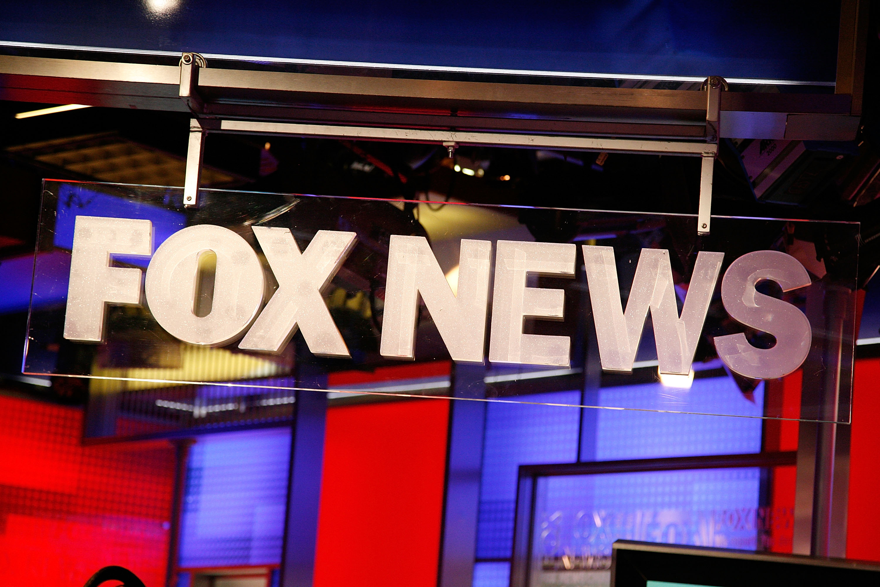 Fox News’ Twitter Silence Stretches Into 3rd Week, Even As Streaming ...