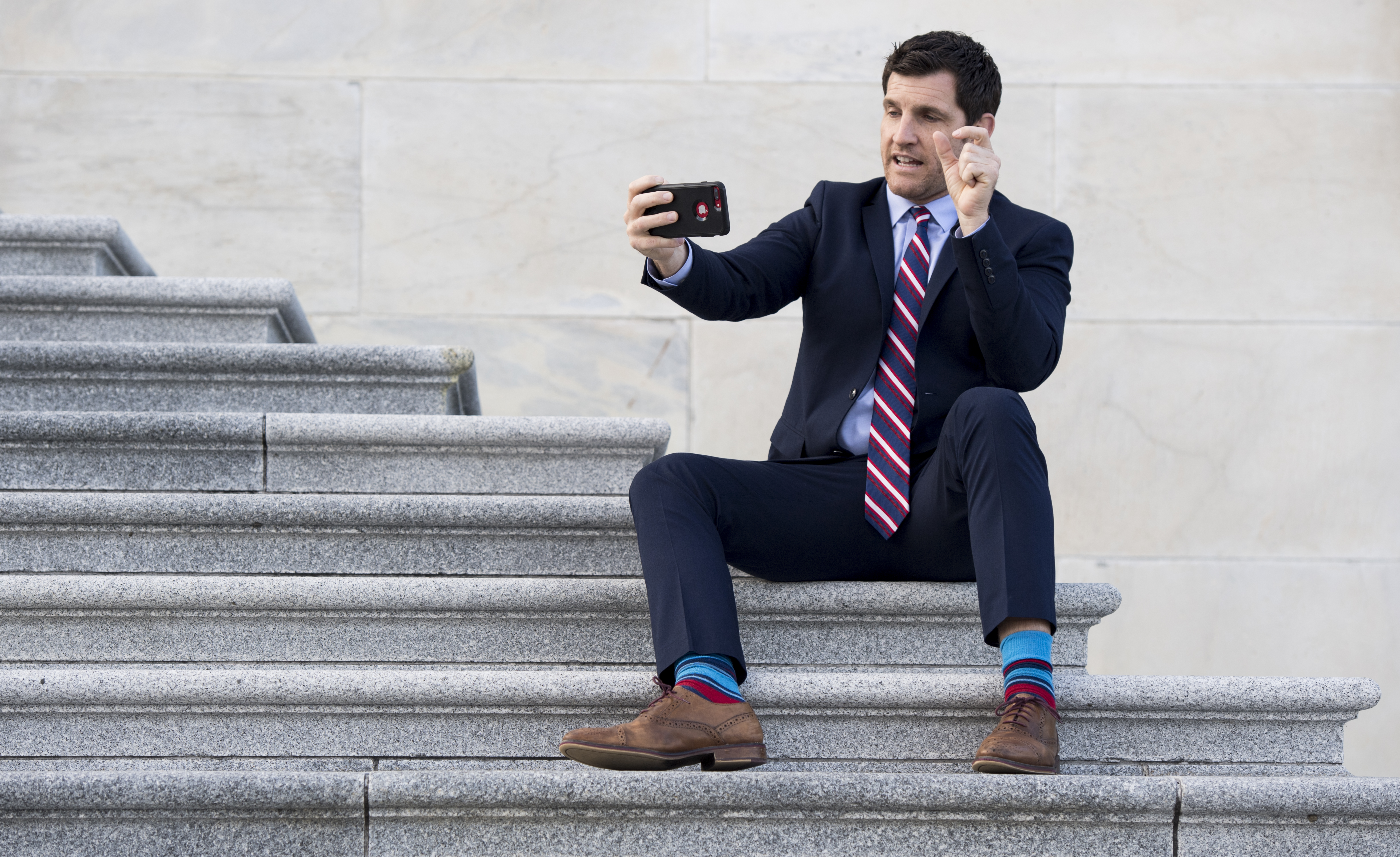 GOP Staffers’ Alleged Signature Forgeries Roil Virginia Congressional ...