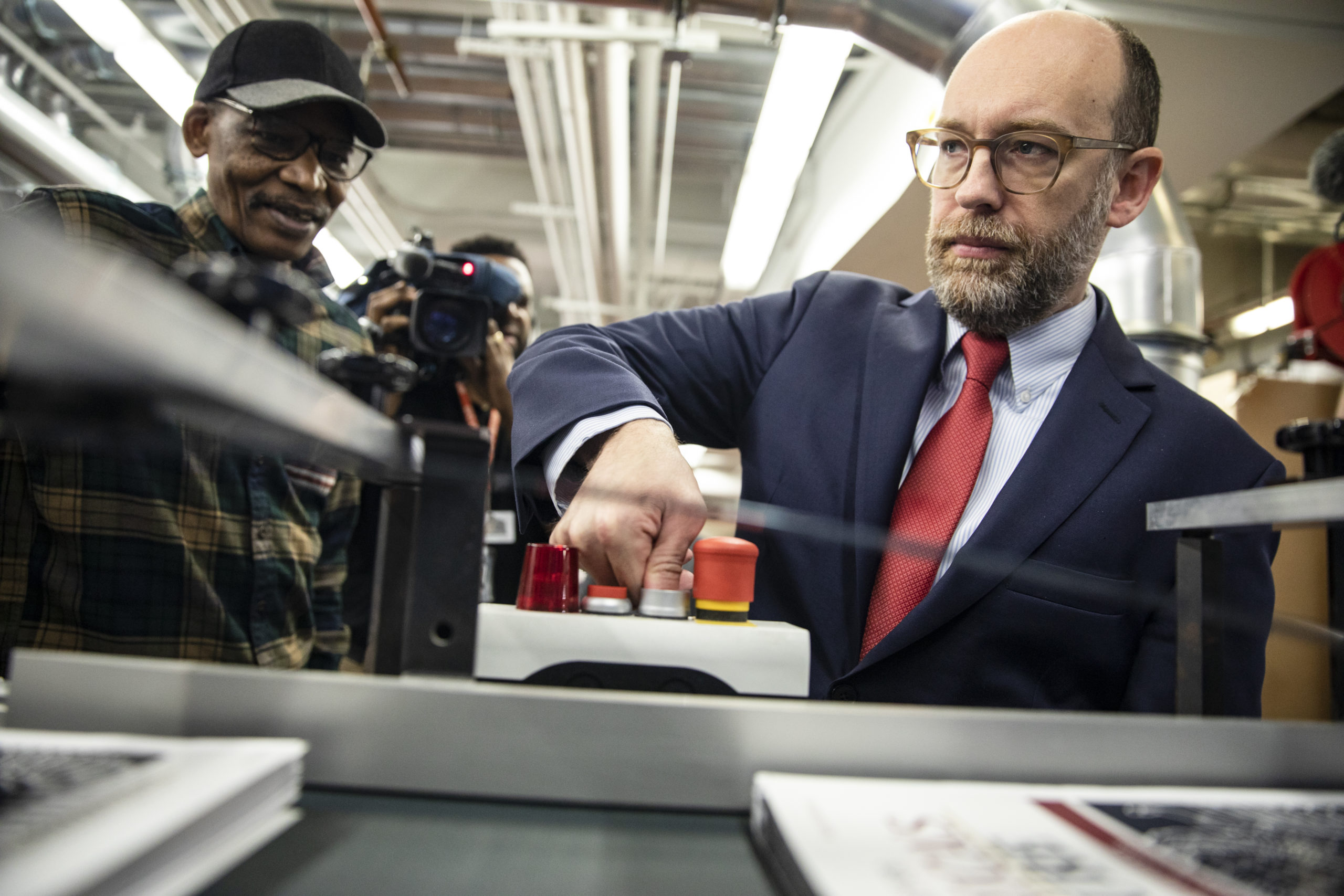 Don’t Believe the Hype: Trump Bum-Rushing DC Reporters Edition - TPM ...