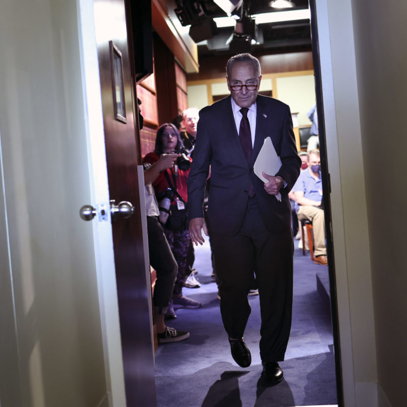 NSFW: Topless Chelsea Handler Mocks Vladimir Putin To Make A Point ...